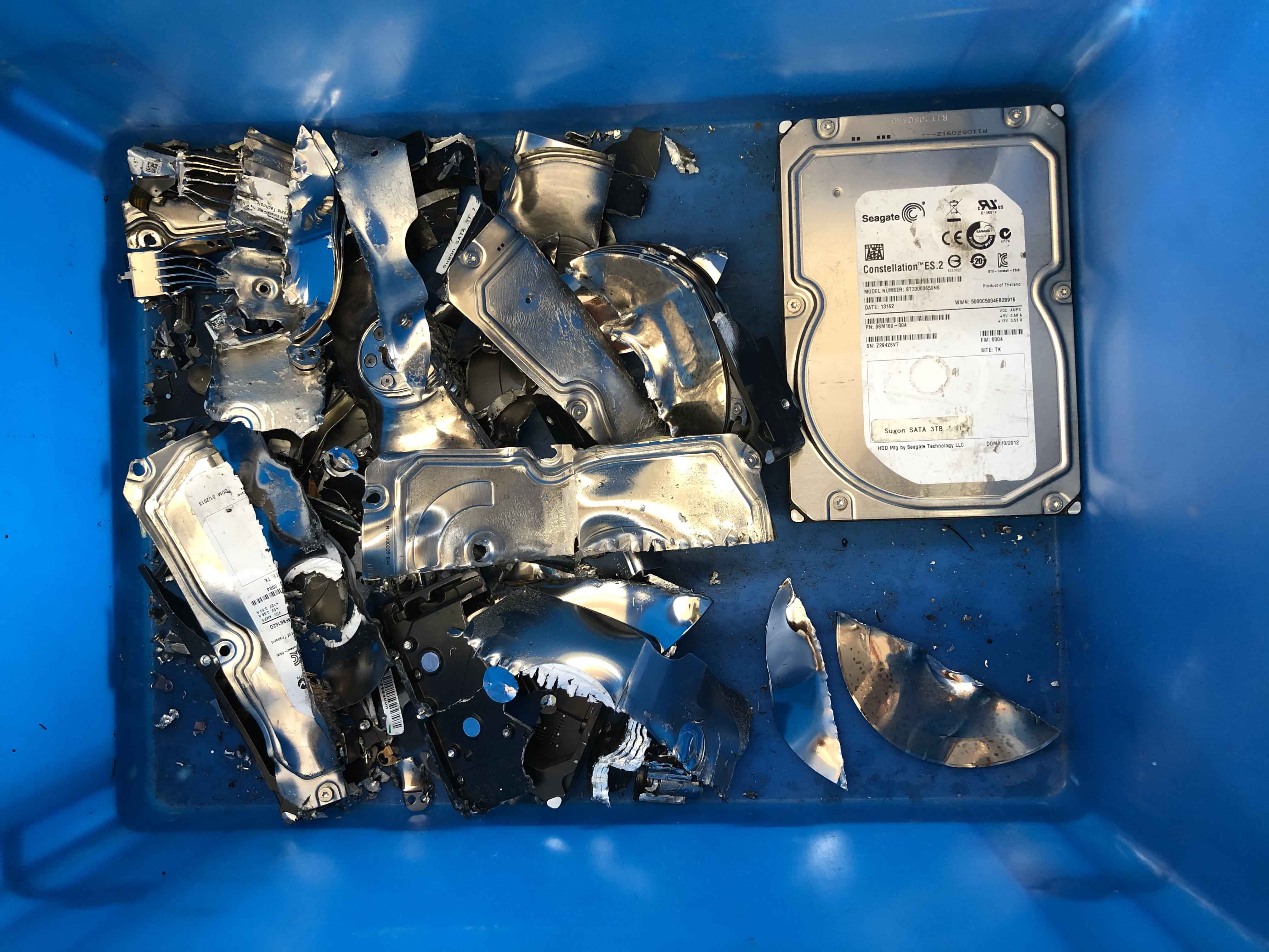 Heavy duty Server hard disk shredder - Buy industrial hard disk ...